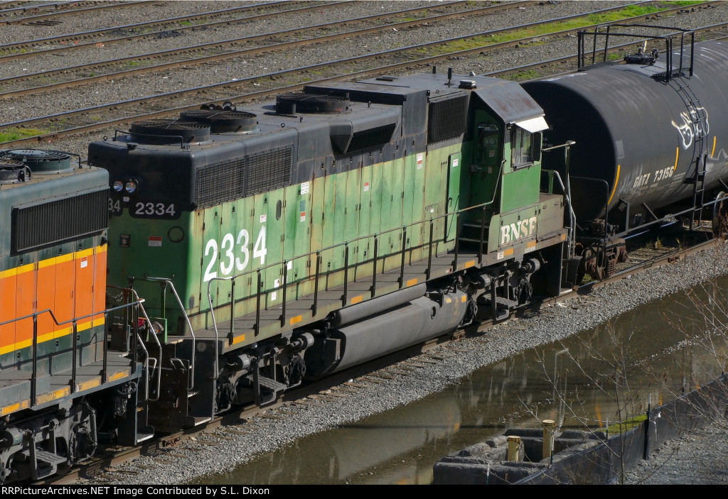 BNSF 2334 BN paint